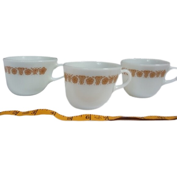 Pyrex | Dining | 3 Rare Vintage Pyrex Butterfly Gold Tea Cups Coffee ...